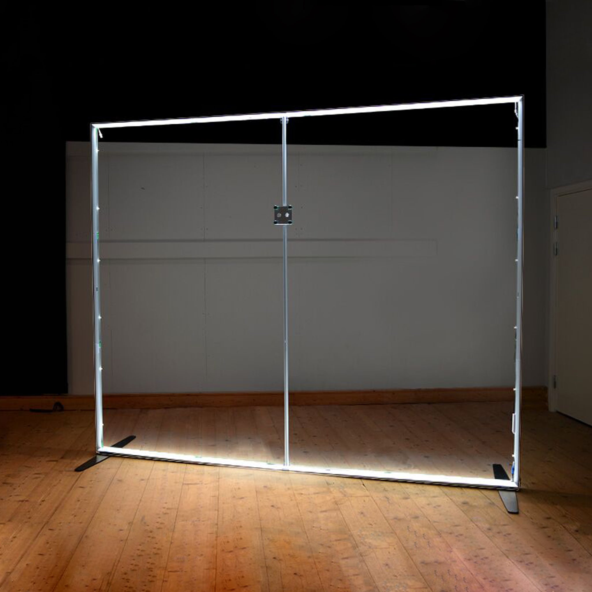 Expand Portable Lightbox With Monitor Mount - 31.5"W x 94.5"H | Zilla ...